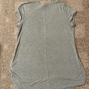 Mossimo Supply Co. | Tops | Mossimo Gray Cap Sleeve Tee Xs Long | Poshmark